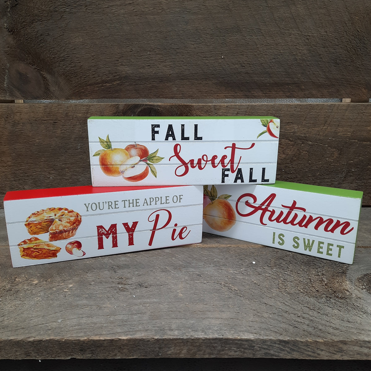 Wooden Apple Signs – Carp Garden Centre - West Ottawa