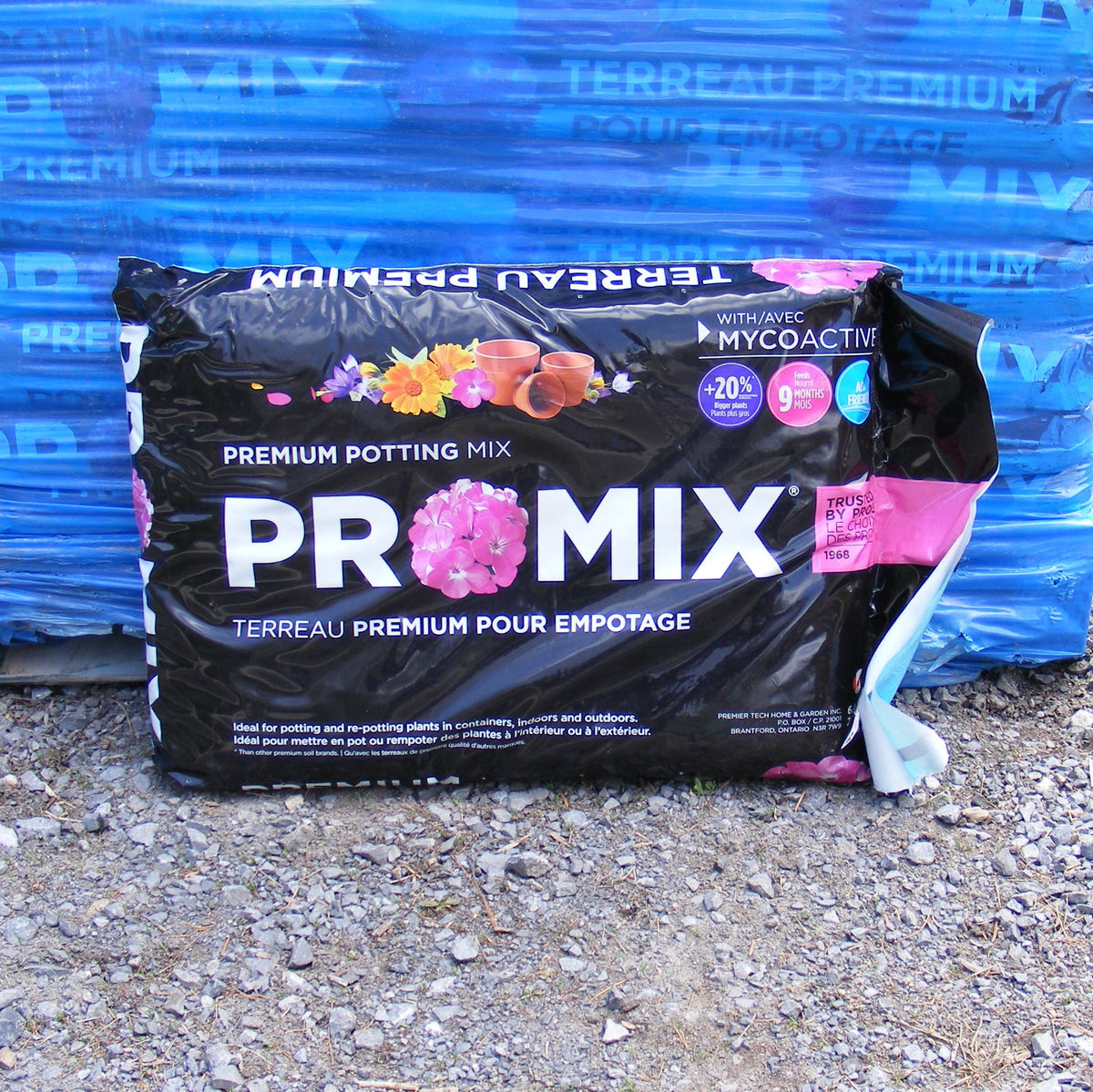 PRO-MIX Potting Mix 28.3L – Carp Garden Centre - West Ottawa